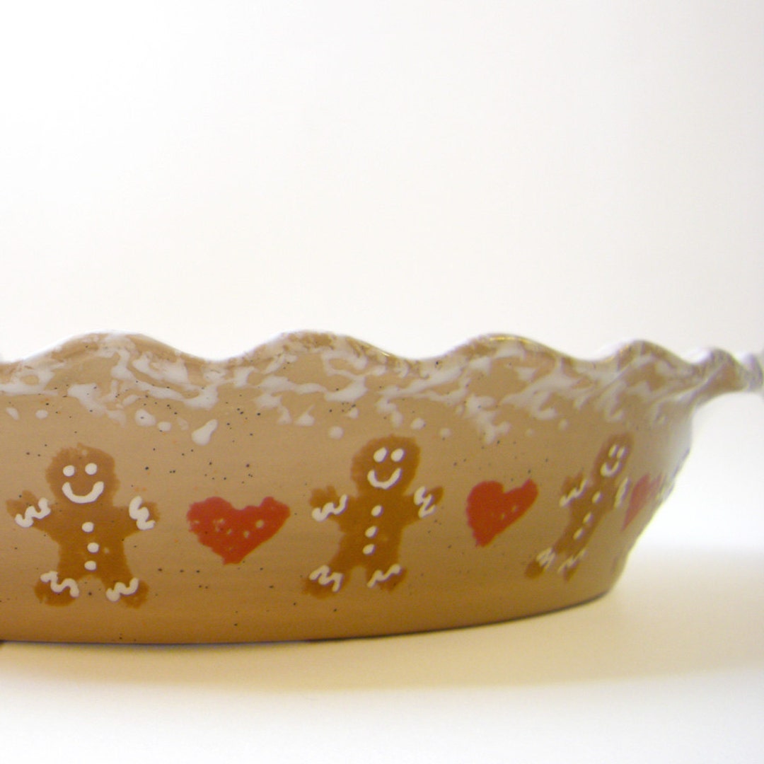 Gingerbread Pie Dish, Personalized Pie Plate, Gingerbread Boy Baking ...
