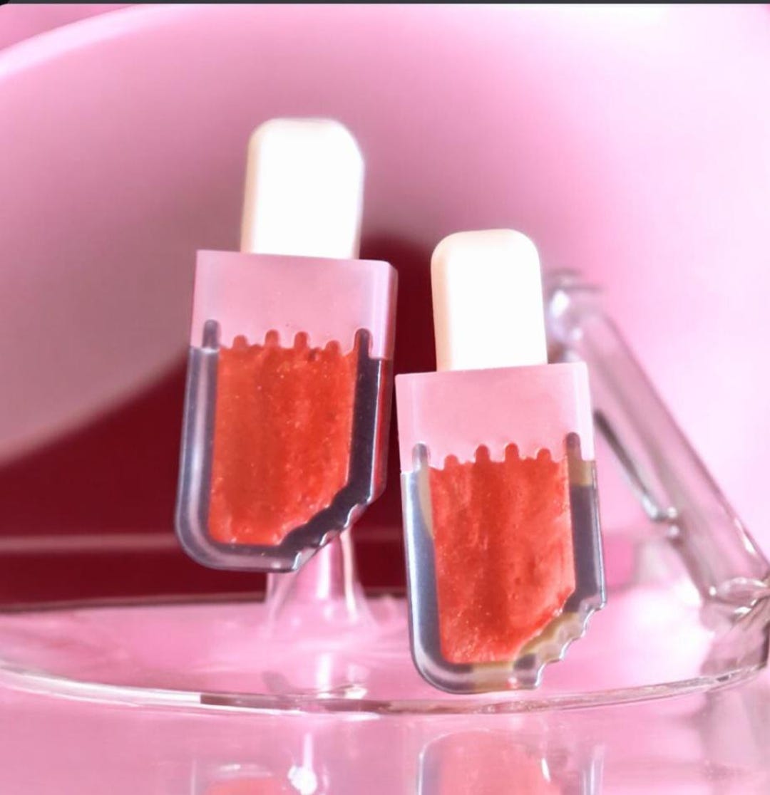 Dark Red LIP GLOSS With Golden SHIMMER Glossy Finish for All Skin Tones ...