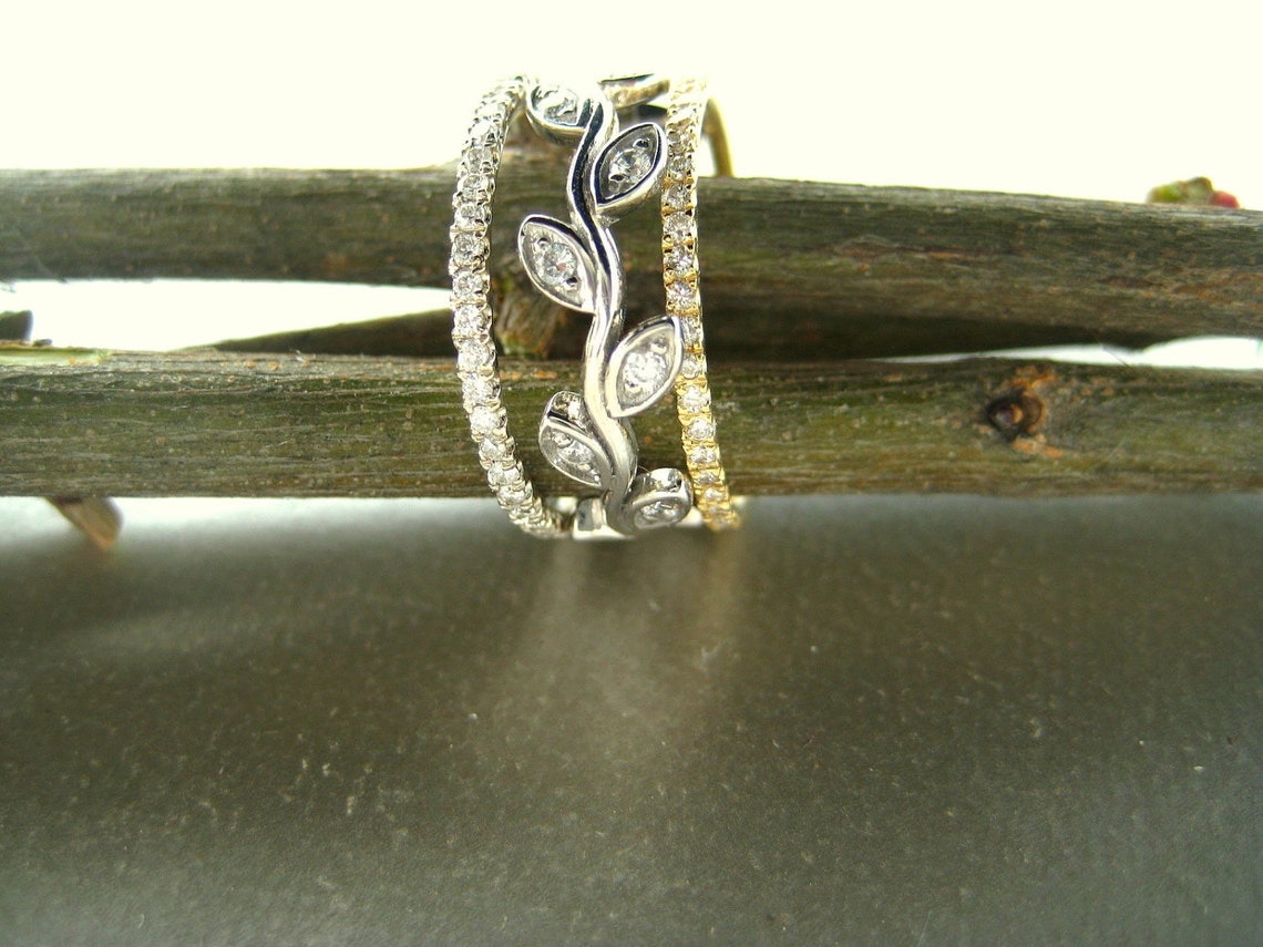 Diamond and Leaf Engagement Ring Set . Anniversary Ring Set. - Etsy