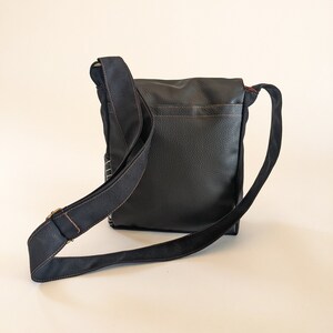 Small Messenger Bags for Men, Black Gray Crossbody Bag, Urban Sporty ...