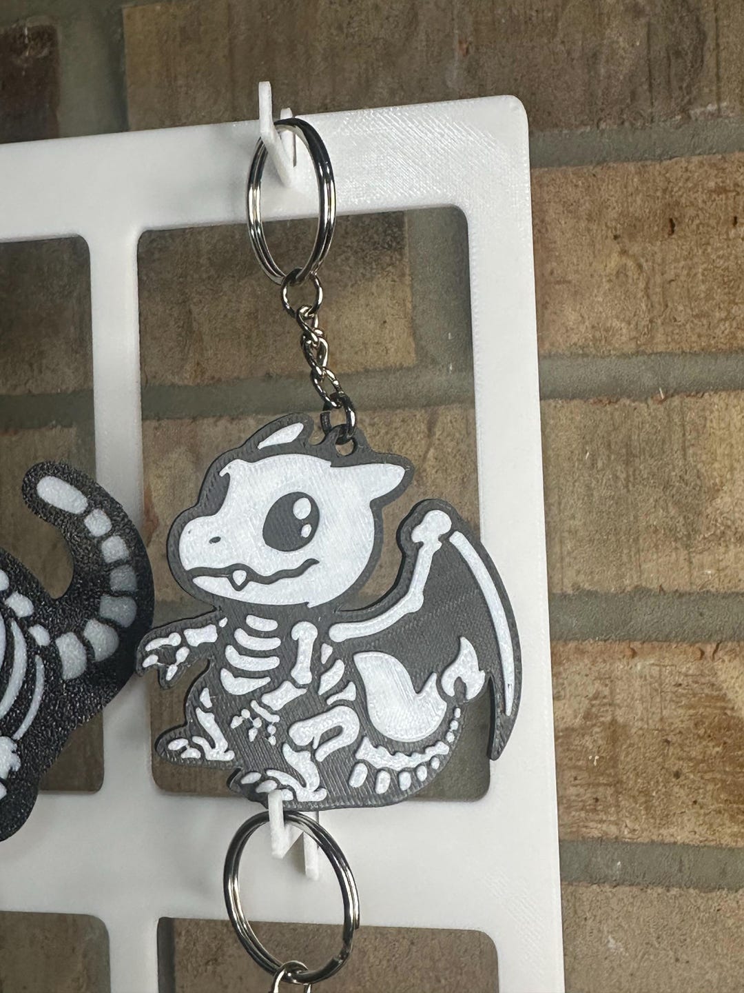 3D Printed Flat Pokémon Charizard Skeleton Keychain Custom Colors ...