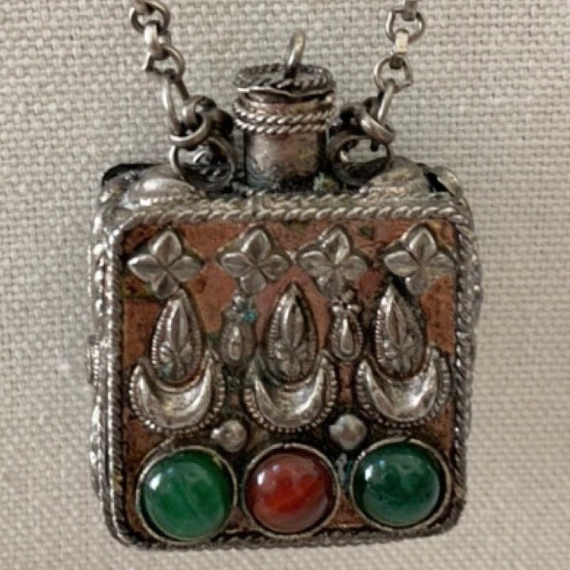Snuff Bottle Necklace - Etsy