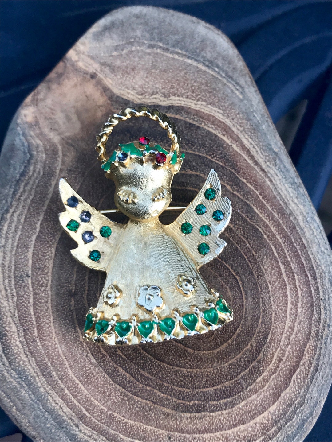 Vintage Angel Pin - Goldtone With Rhinestones - Just a Bit of a Fixer ...