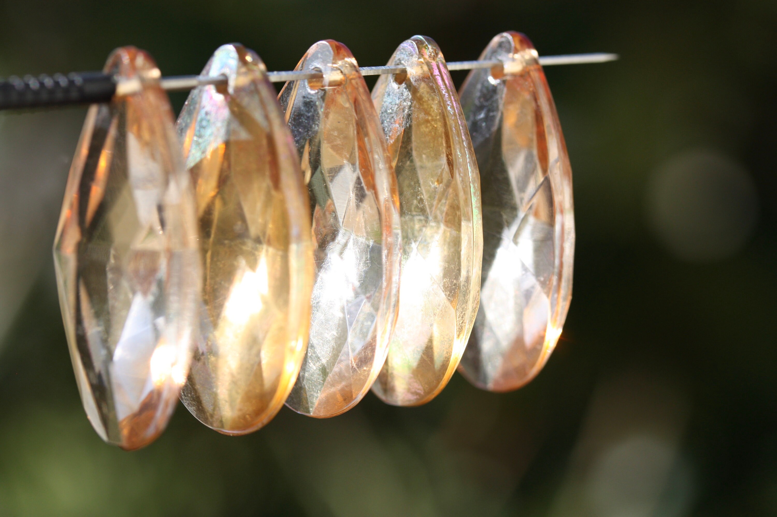 Large Light Gold Glass Golden Teardrop Crystals From a Vintage - Etsy