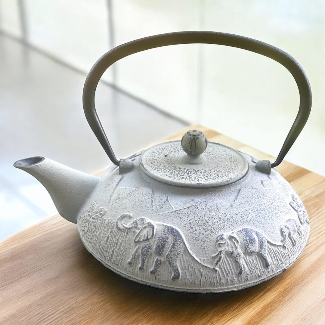 Vintage Cast Iron Elephant Teapot | Asian Style Elephant Kettle ...