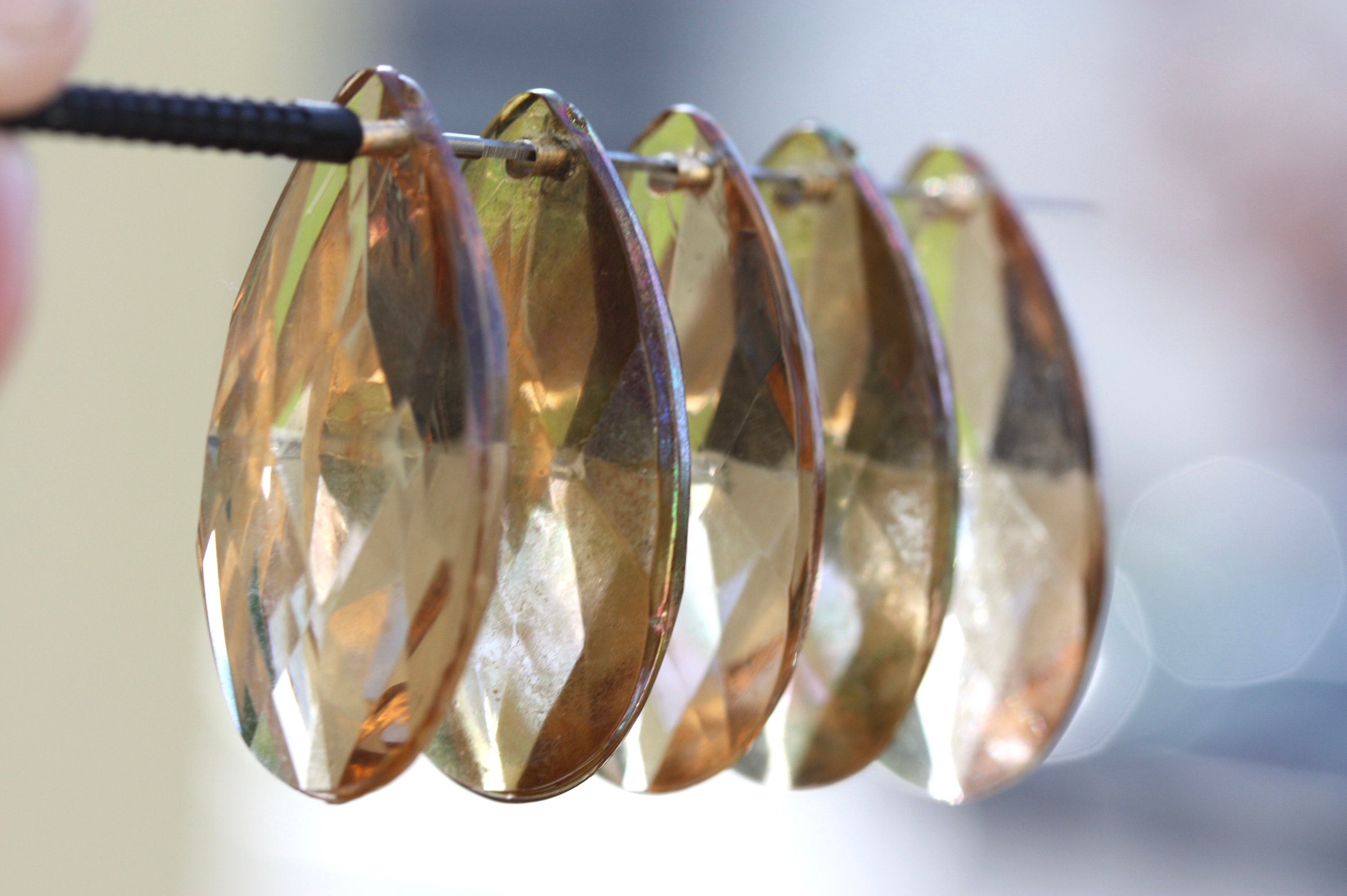 Large Light Gold Glass Golden Teardrop Crystals From a Vintage - Etsy