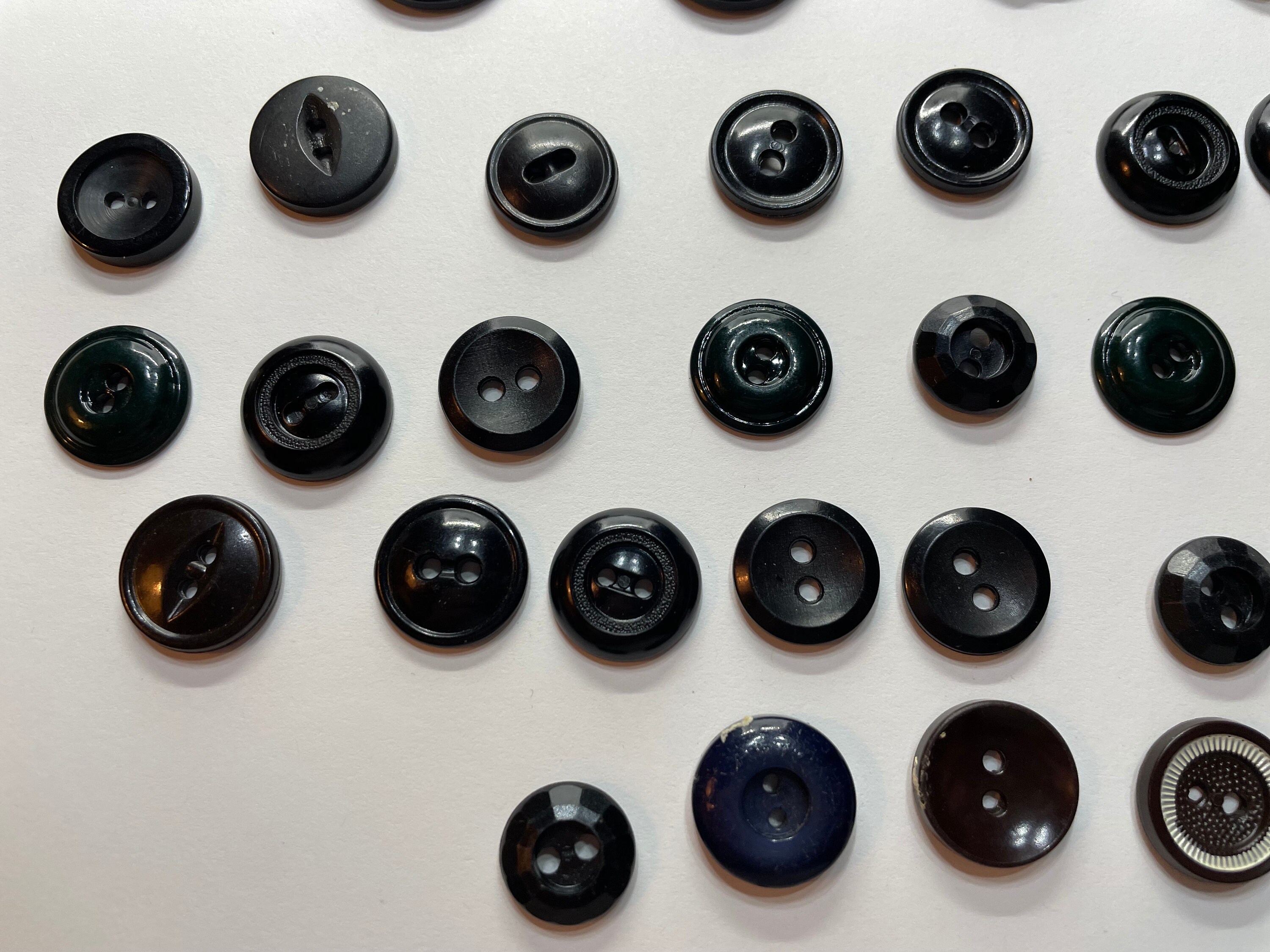 Lot of Black and Dark Shaded Vintage Buttons - Etsy