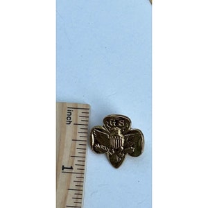 Vintage Girl Scout GS Brownie Eagle Pin Marked R - Goldtone With Eagle ...