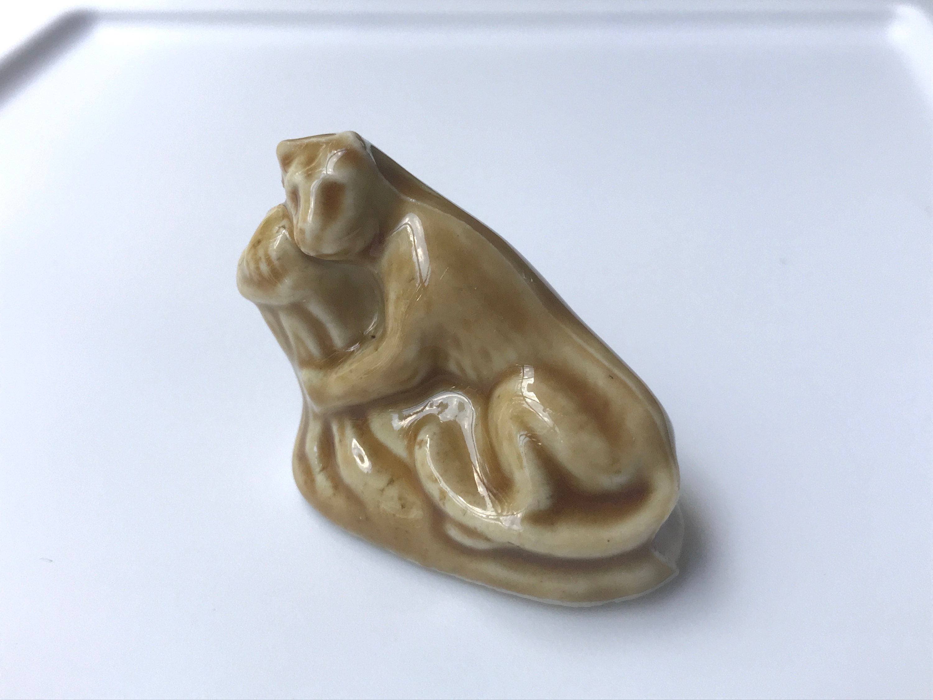 Signed Wade England Glazed Porcelain Figurine - Tree Hugging MONKEY ...
