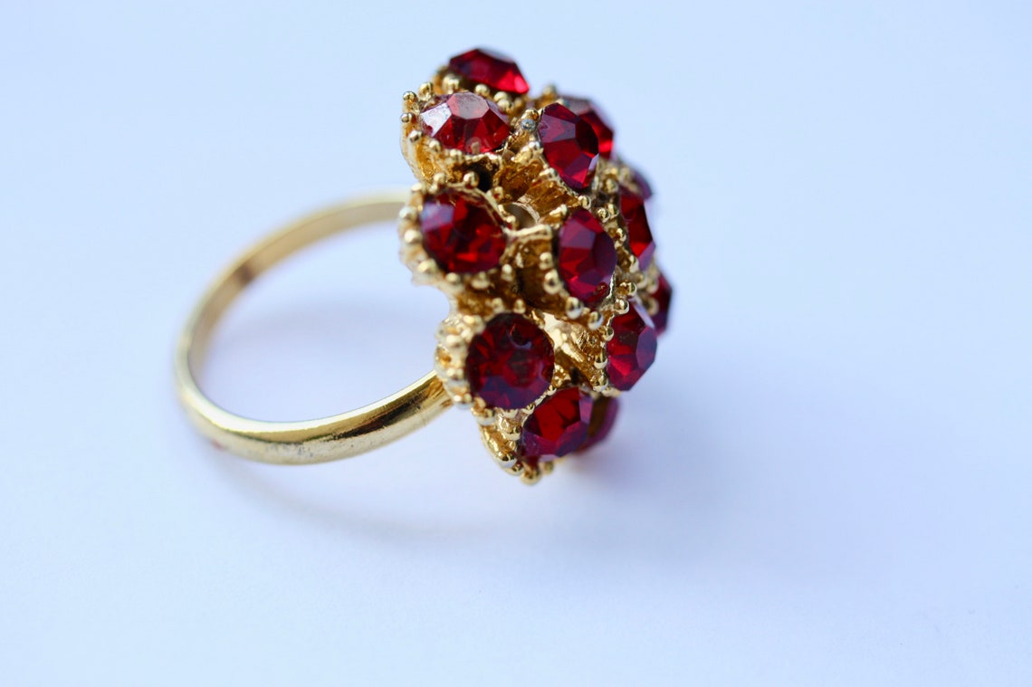 Stunning Vintage Red Rhinestone Round Dome Ring - Etsy