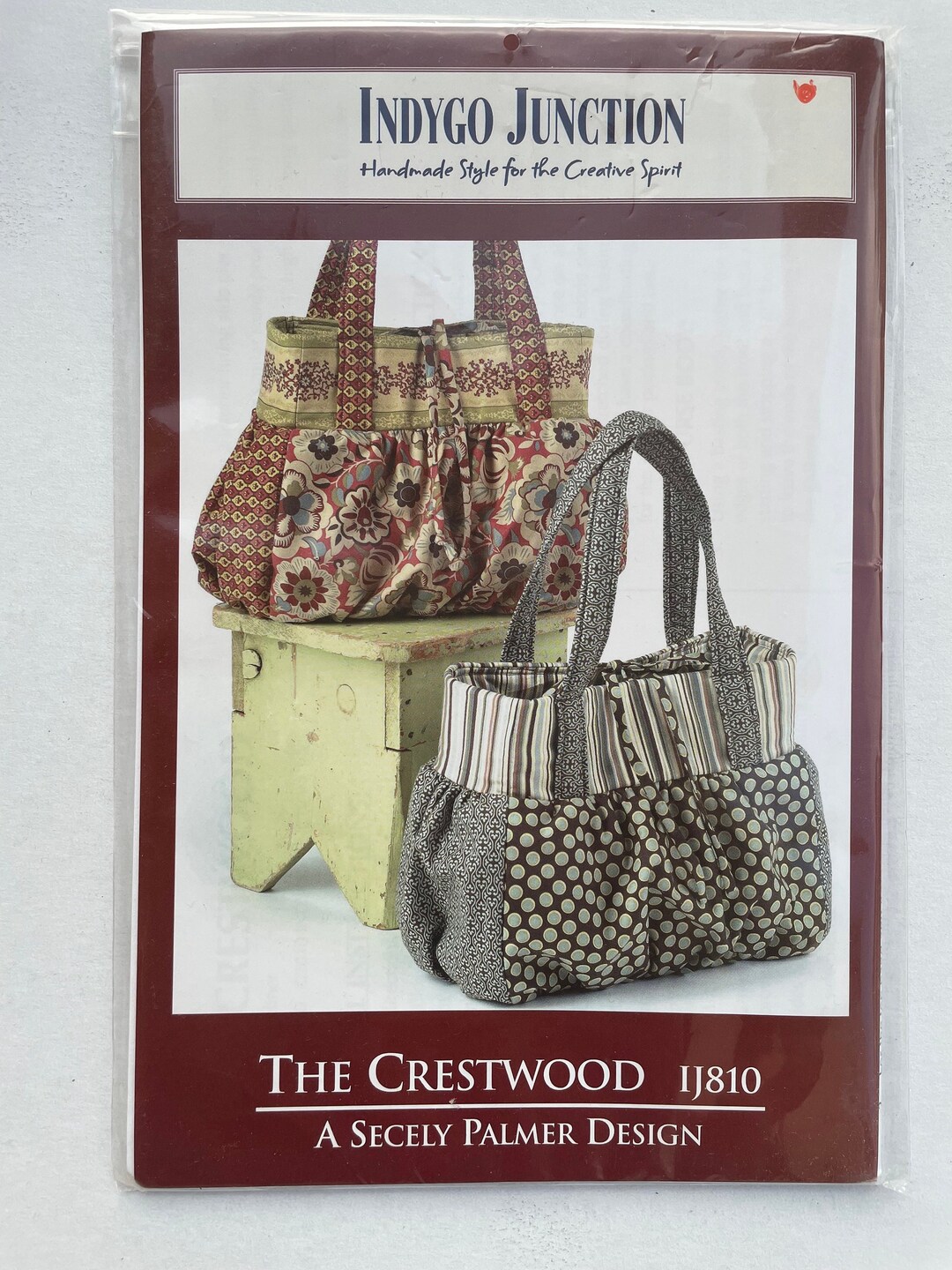 UNCUT Sewing Pattern Indygo Junction: the Crestwood Shoulder Bag IJ810 ...