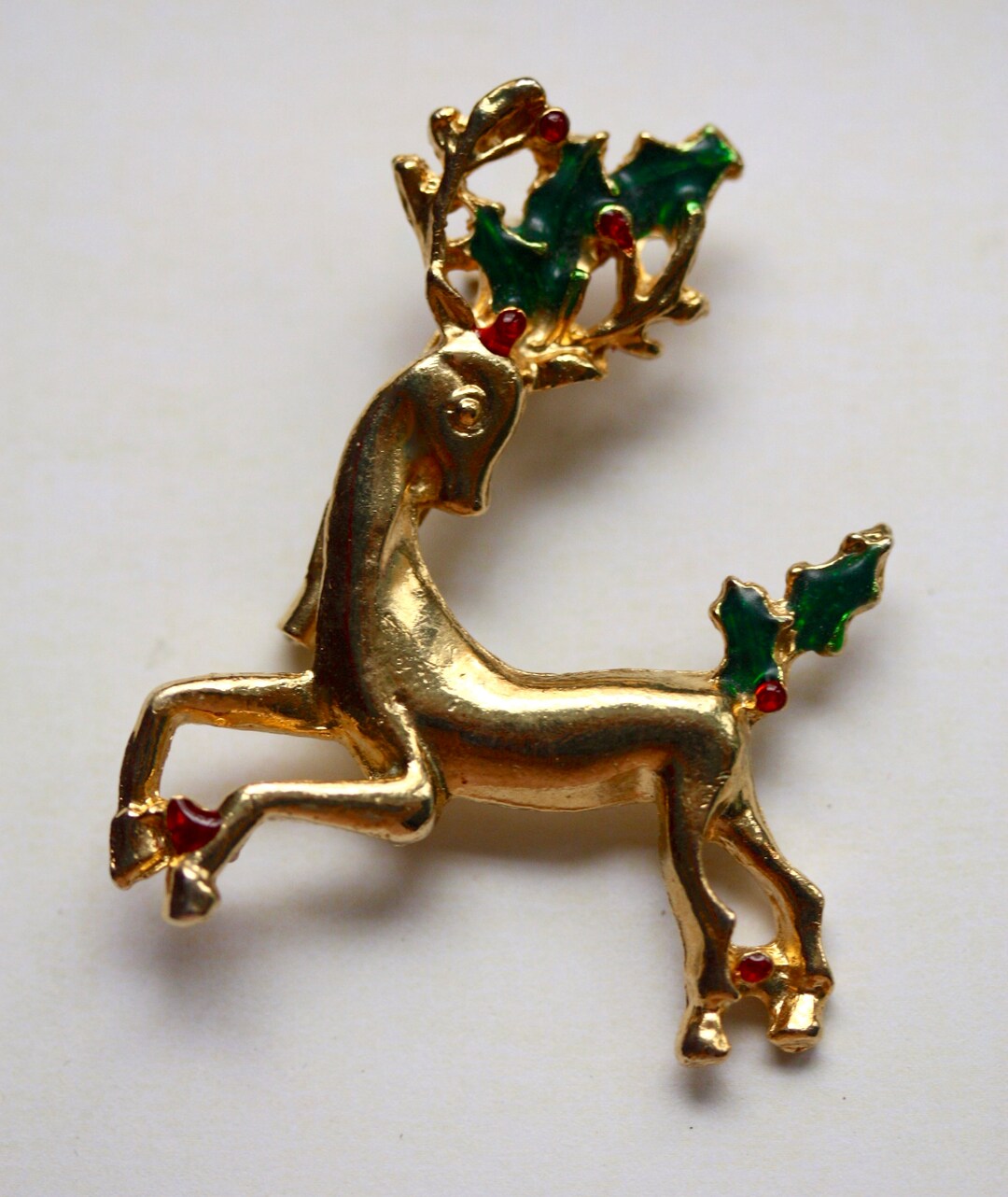 Stunning Vintage Christmas Pin - Reindeer - Etsy