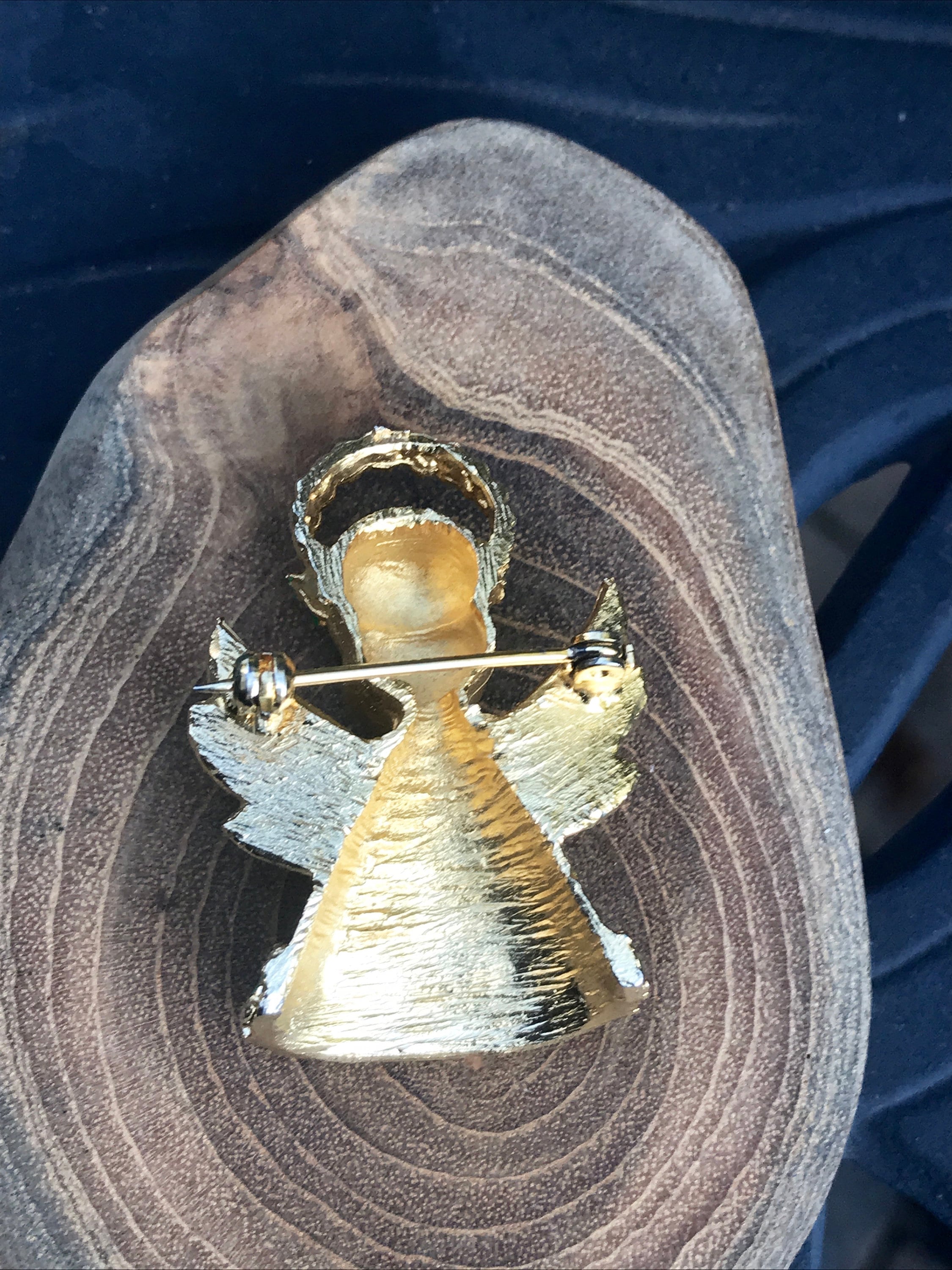 Vintage Angel Pin - Goldtone With Rhinestones - Just a Bit of a Fixer ...