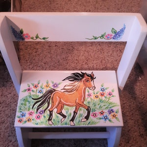 Handpainted Flip Stoolpainted Step Stool Pretty Pony and Flowers Horse ...