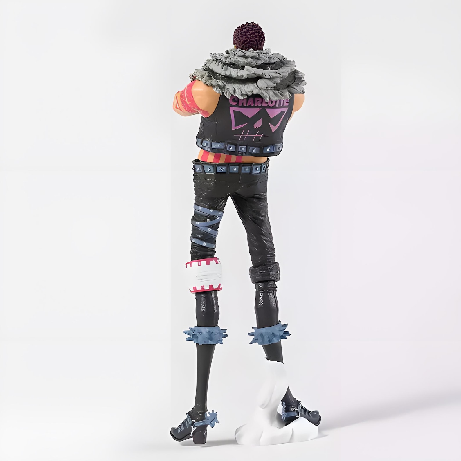 One Piece : Charlotte Katakuri Anime Action Figures / Action Figurines ...