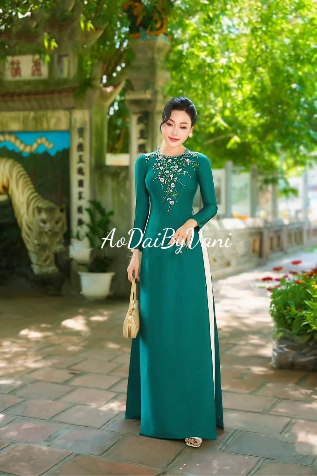 Ao Dai Lua Van Go Dinh Ket Green Color/ Ao Dai Design With Crystal/ao ...