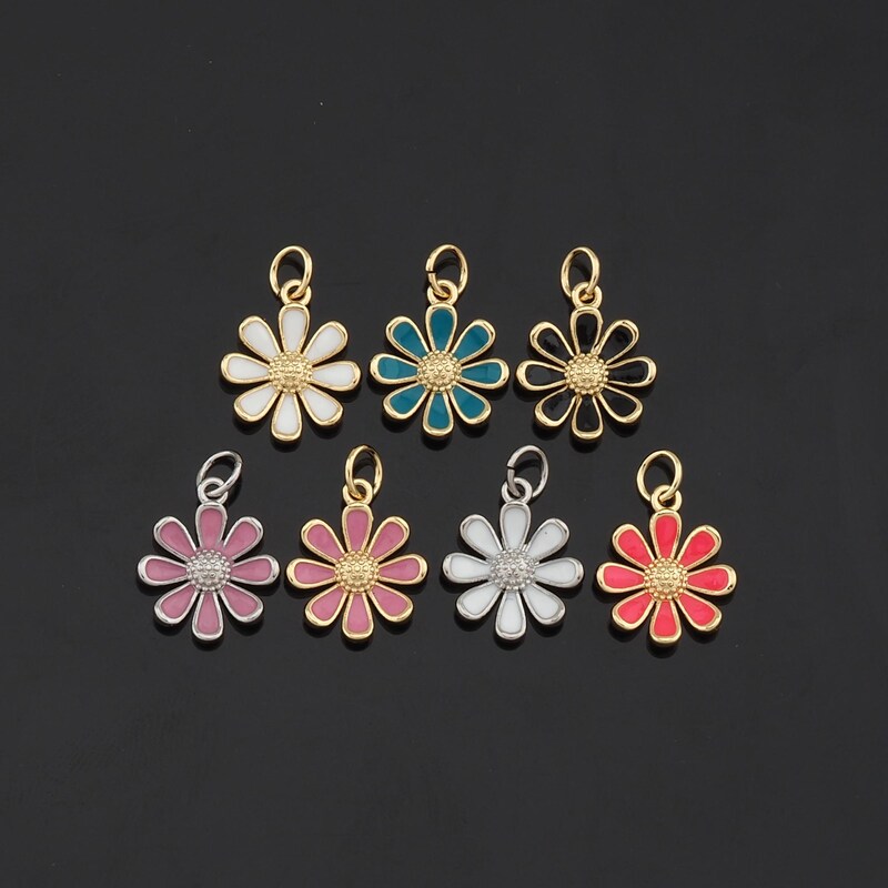 Daisy Necklace - Etsy