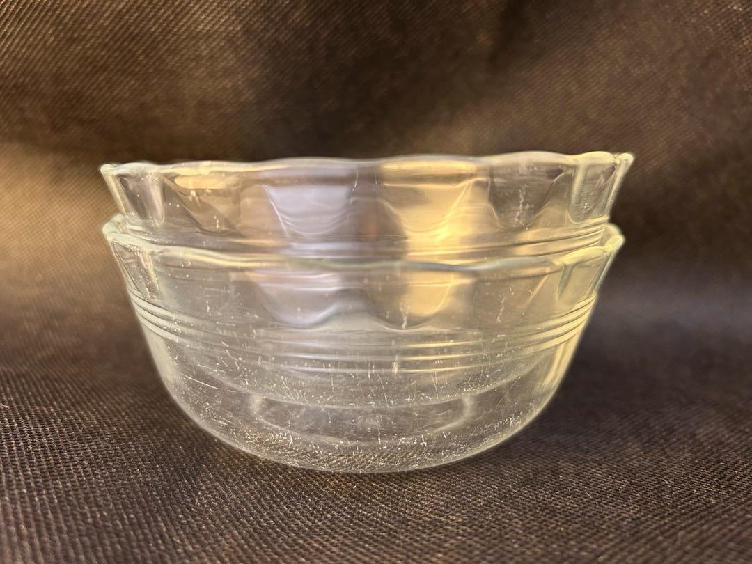 Vintage Pyrex 464 (300 Ml) Clear Glass Scalloped Edge Ramekins/custard ...
