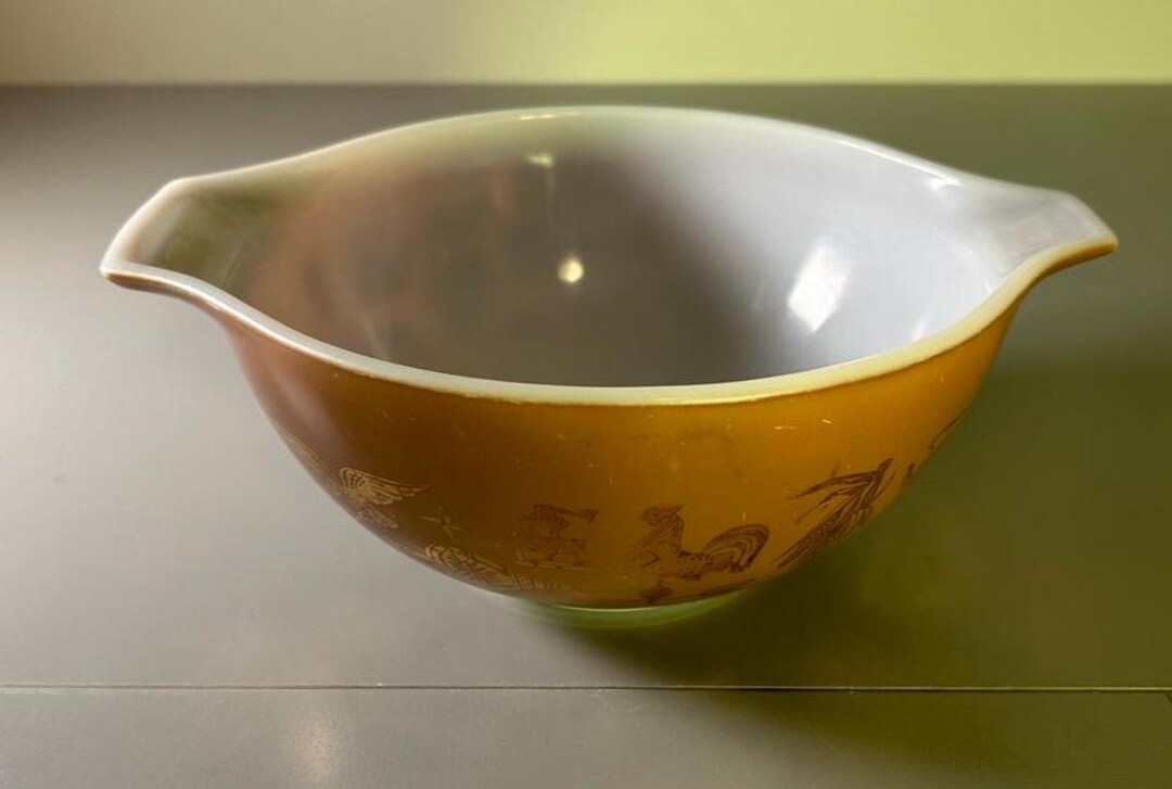 Vintage 1960's Pyrex Mixing Bowl. 442, 1 1/2 Quart Brown & Gold Early ...