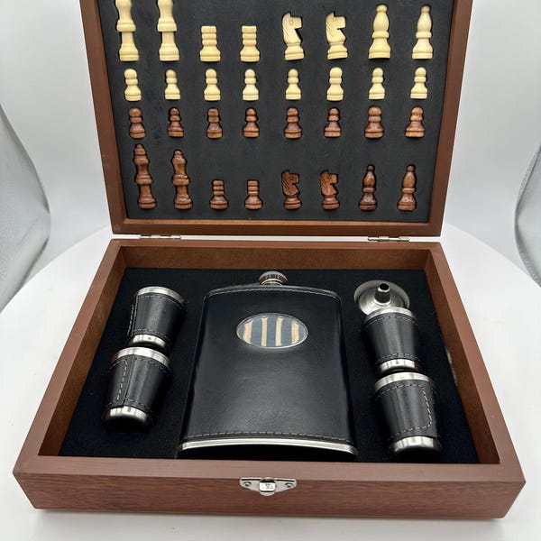 Leather Chess Set - Etsy