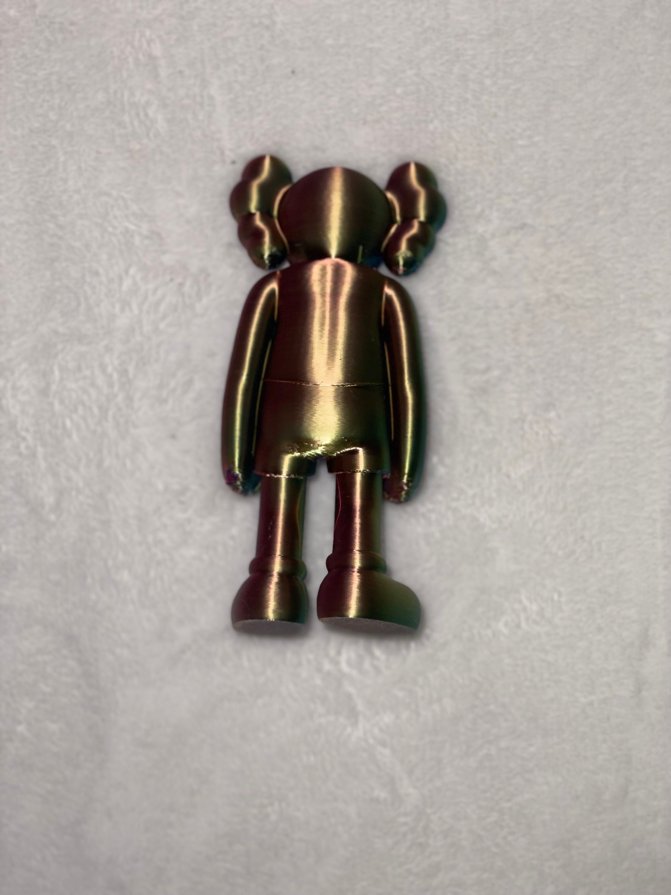 Kaws, Kaws Figurine, Kaws Brothers, Kaws Phone Holder, Kaws Middle ...