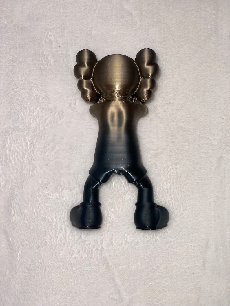 Kaws, Kaws Figurine, Kaws Brothers, Kaws Phone Holder, Kaws Middle ...