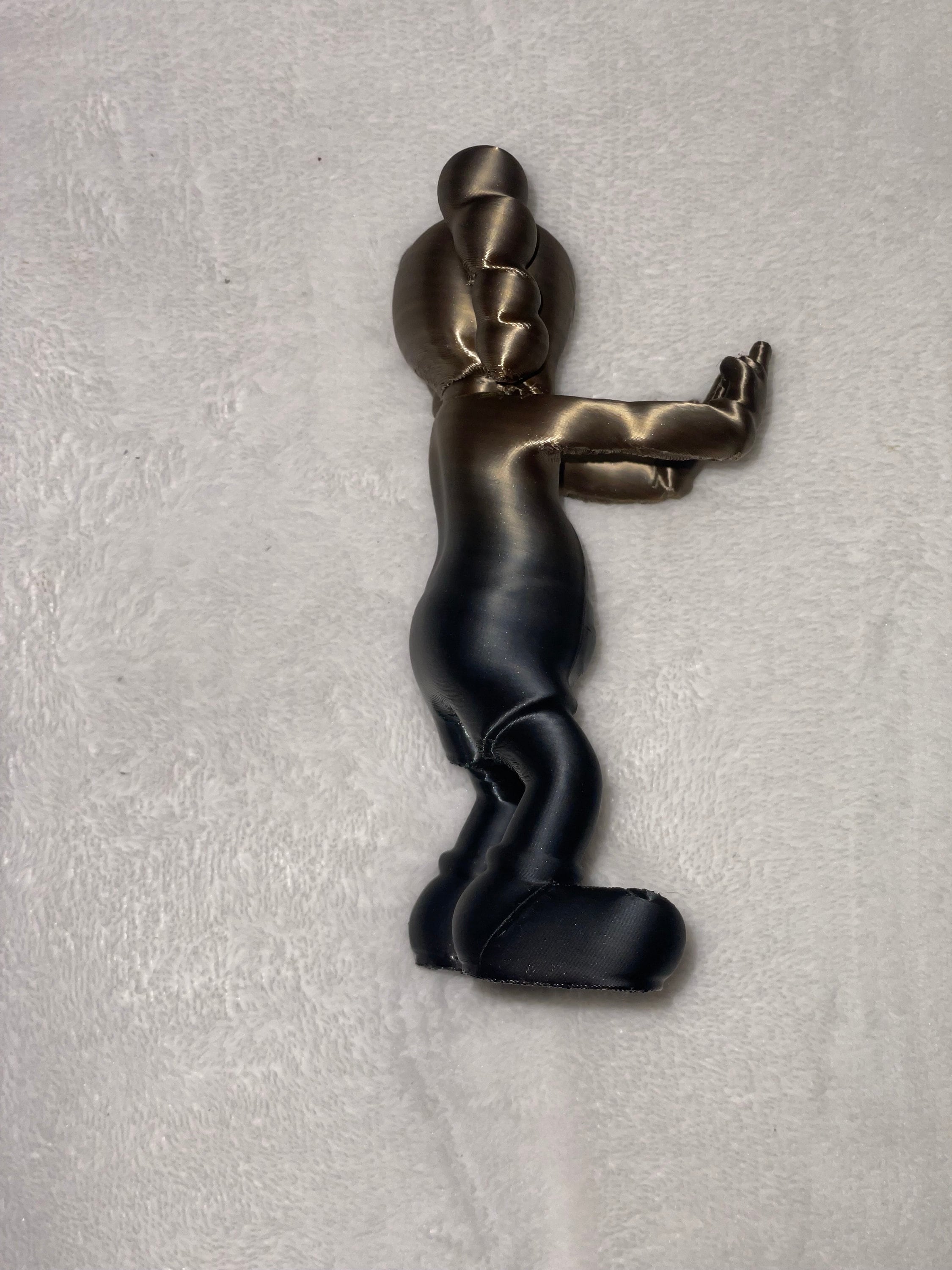 Kaws, Kaws Figurine, Kaws Brothers, Kaws Phone Holder, Kaws Middle ...