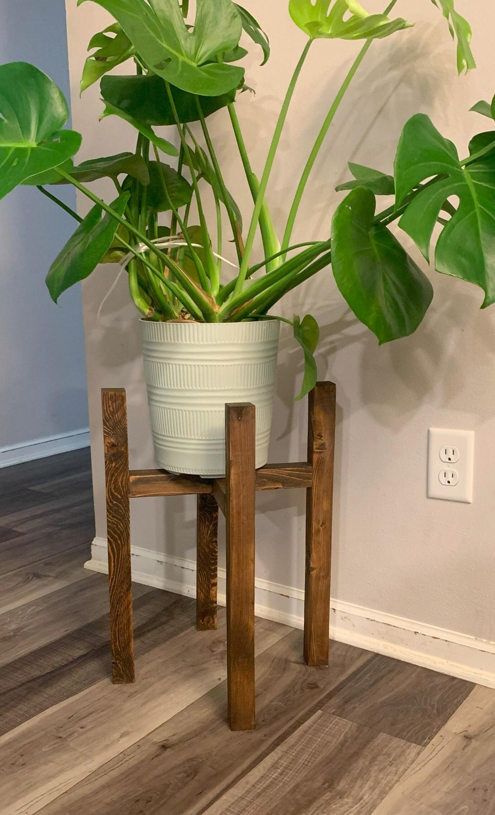 Simple DIY Plant Stand - Woodworking Plan - Etsy