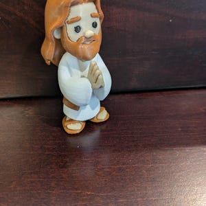3d-printed Miniature Jesus Figurine – A Modern Symbol of Faith- Pocket ...