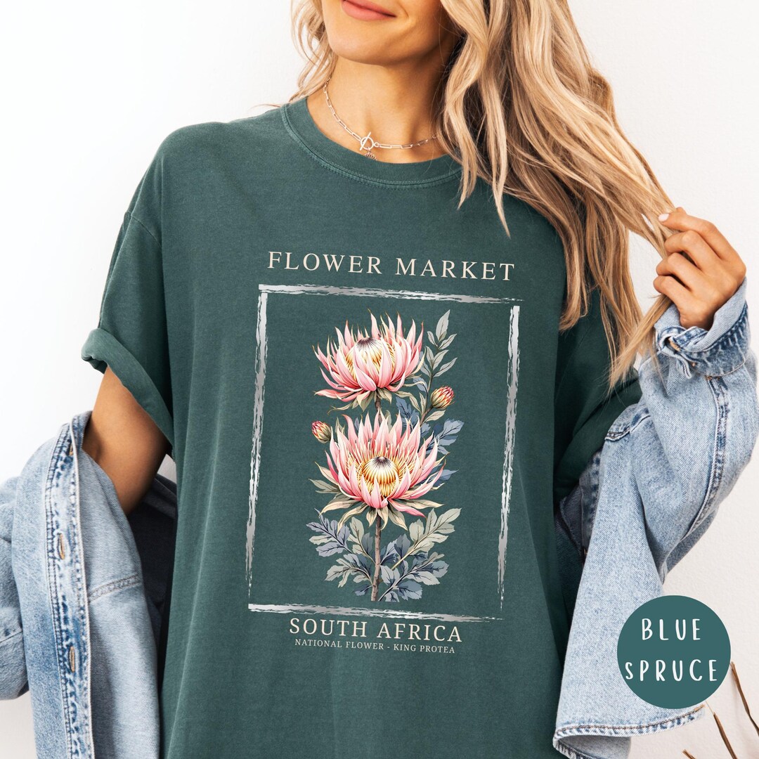 King Protea Flower Market Tee: Vintage Botanical Graphic, Comfort ...