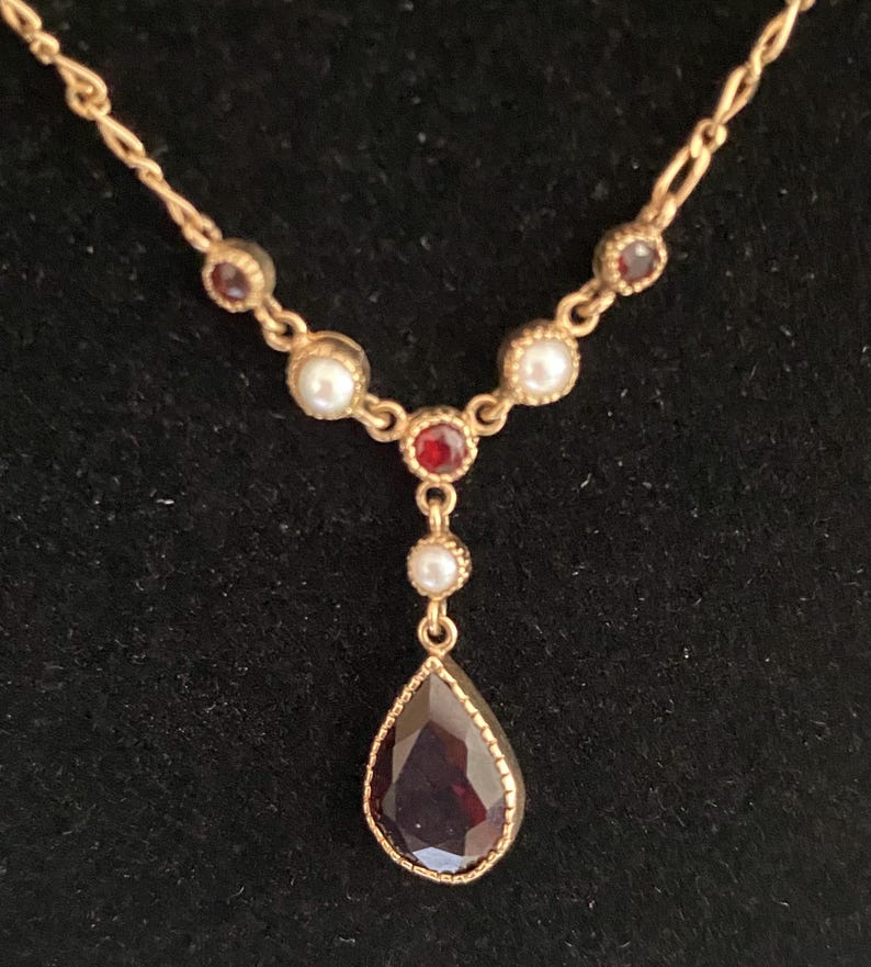 Garnet and Seed Pearl Necklace - Etsy
