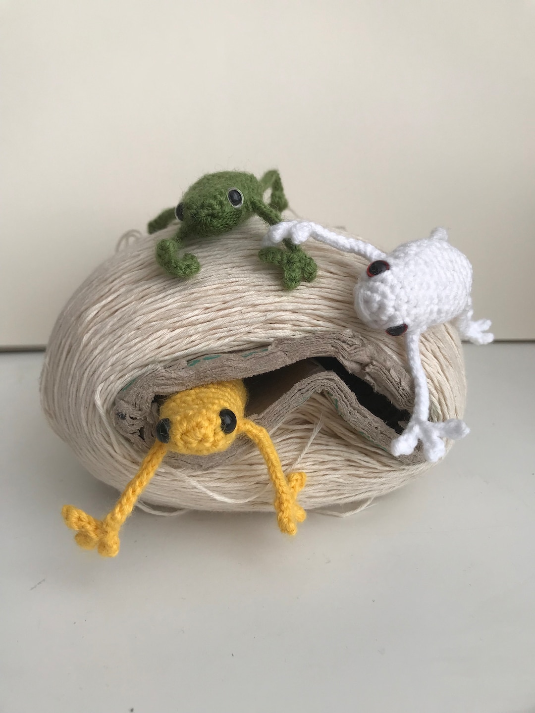 Crochet Acrobat Frogs - 3 Frogs - Etsy