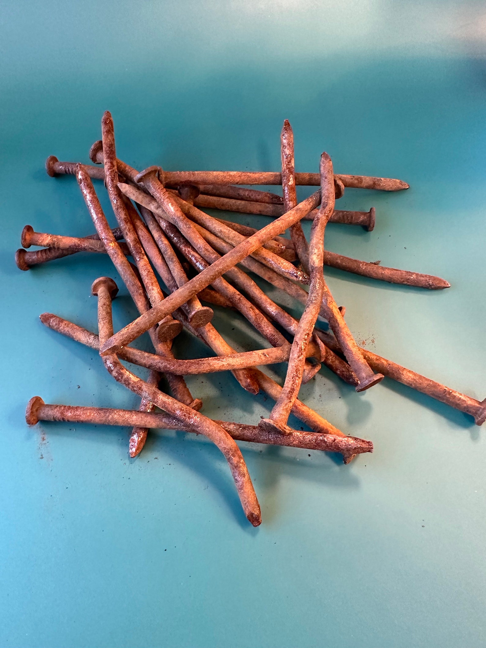 Large, Rusty Bent Nails Various Sizes and Shapes, 8 Ounces, Craft ...