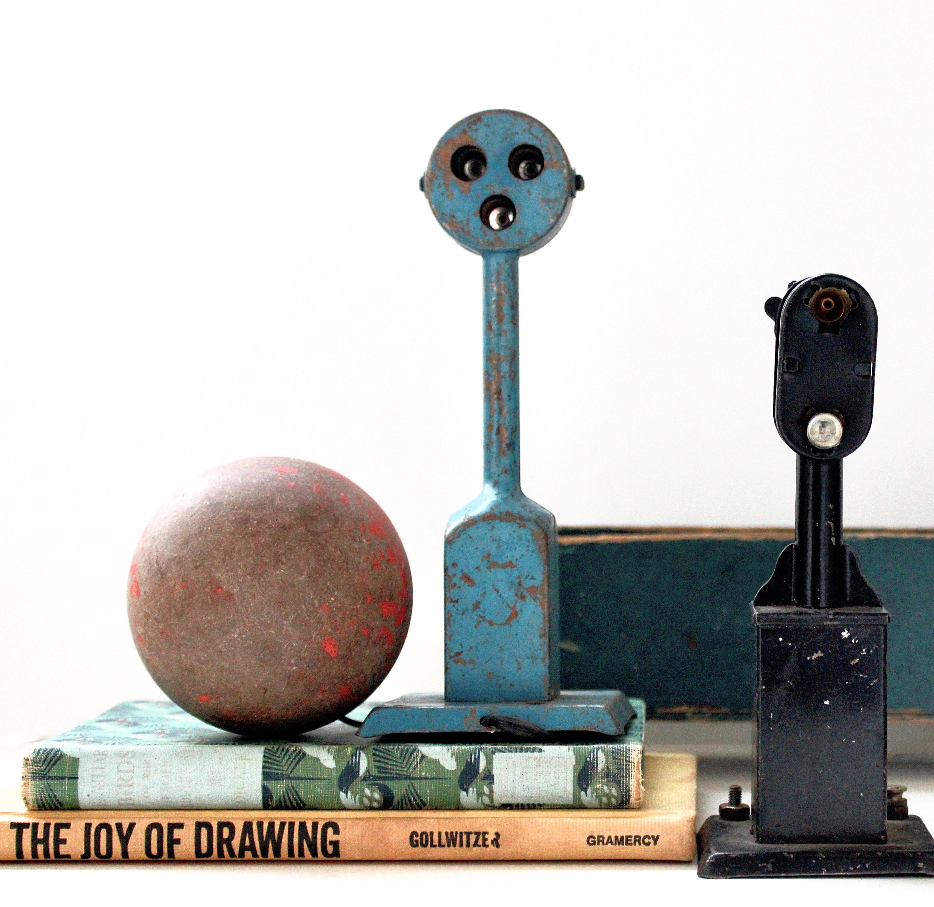 Vintage Marx Lamp Posts Vintage Train Accessories Vintage Industrial ...