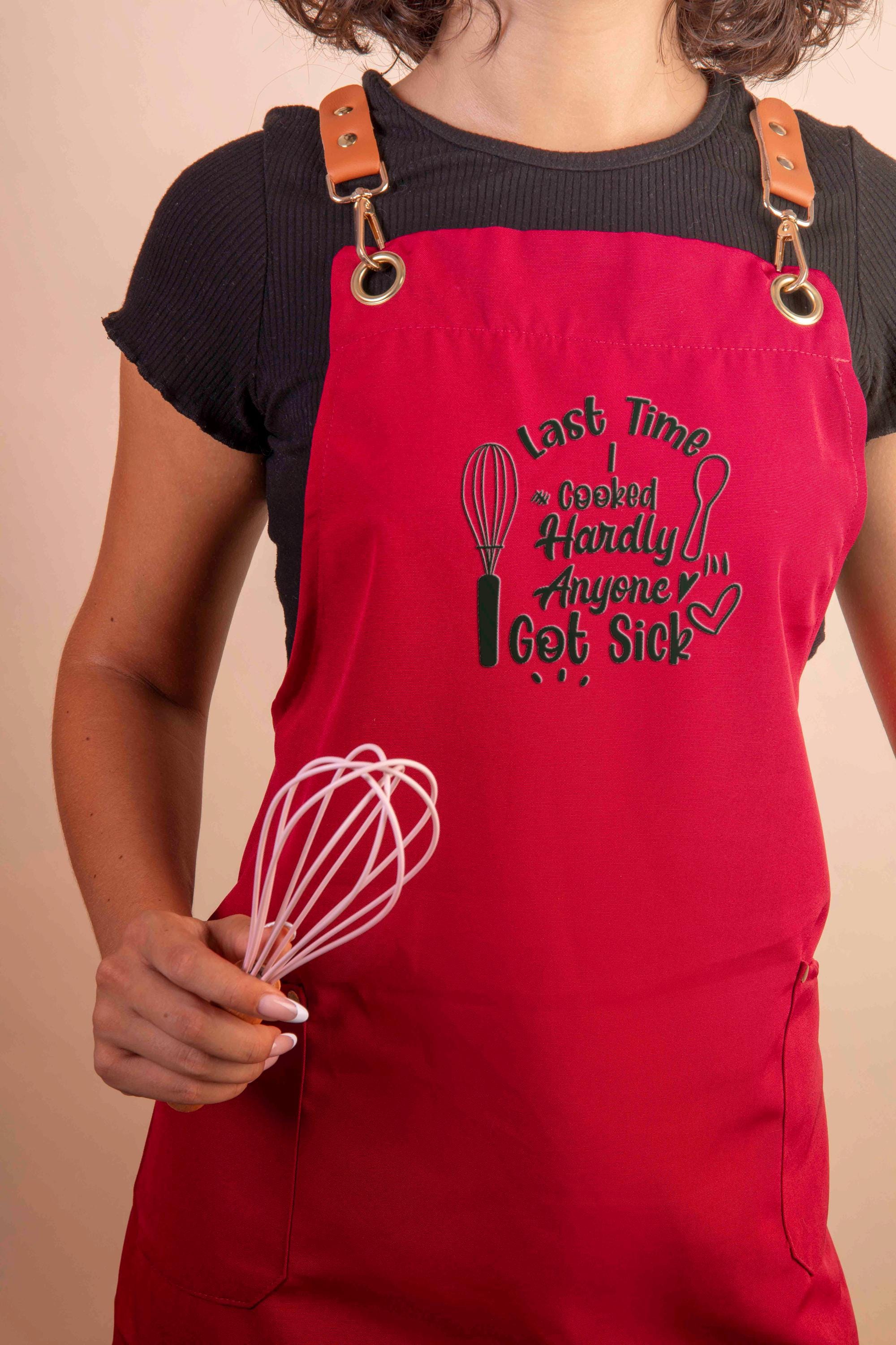 Apron Sayings SVG Bundle: Funny Kitchen Quotes, Chef Mom Gift (instant ...