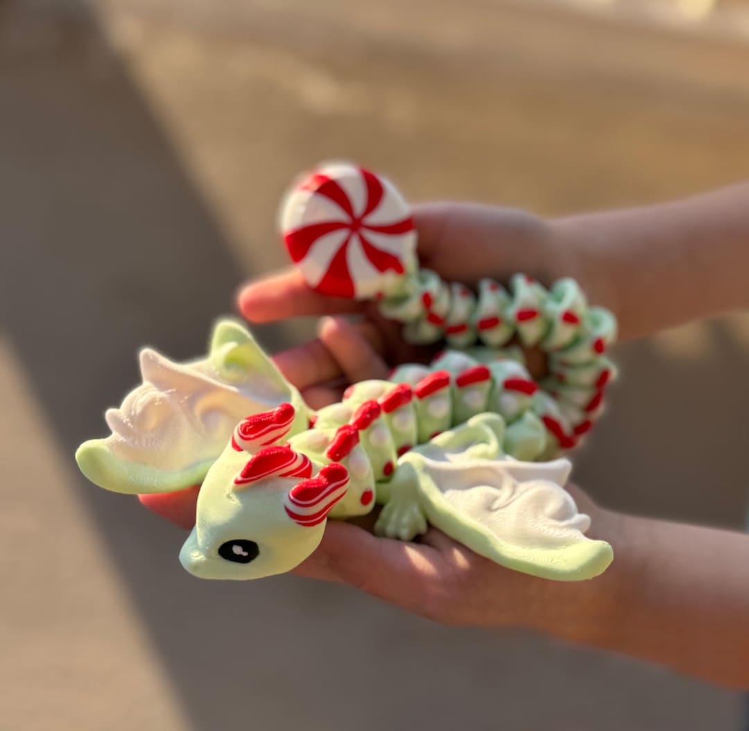 Peppermint Dragon by Teal Cat Creative | Articulated Dragon | Desk ...