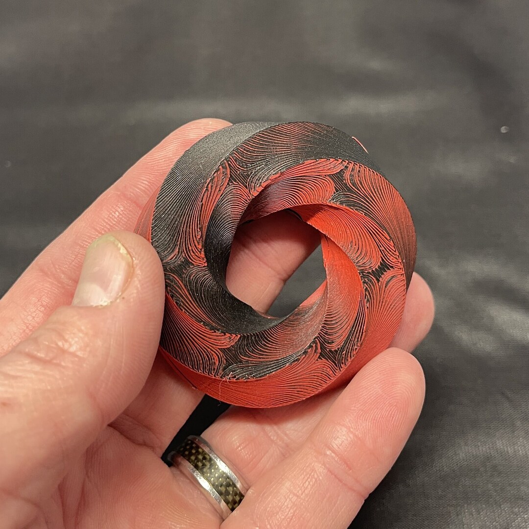 Twisted Donut Magnetic Fidget Slider Sensory Toy Clicky Slider ...