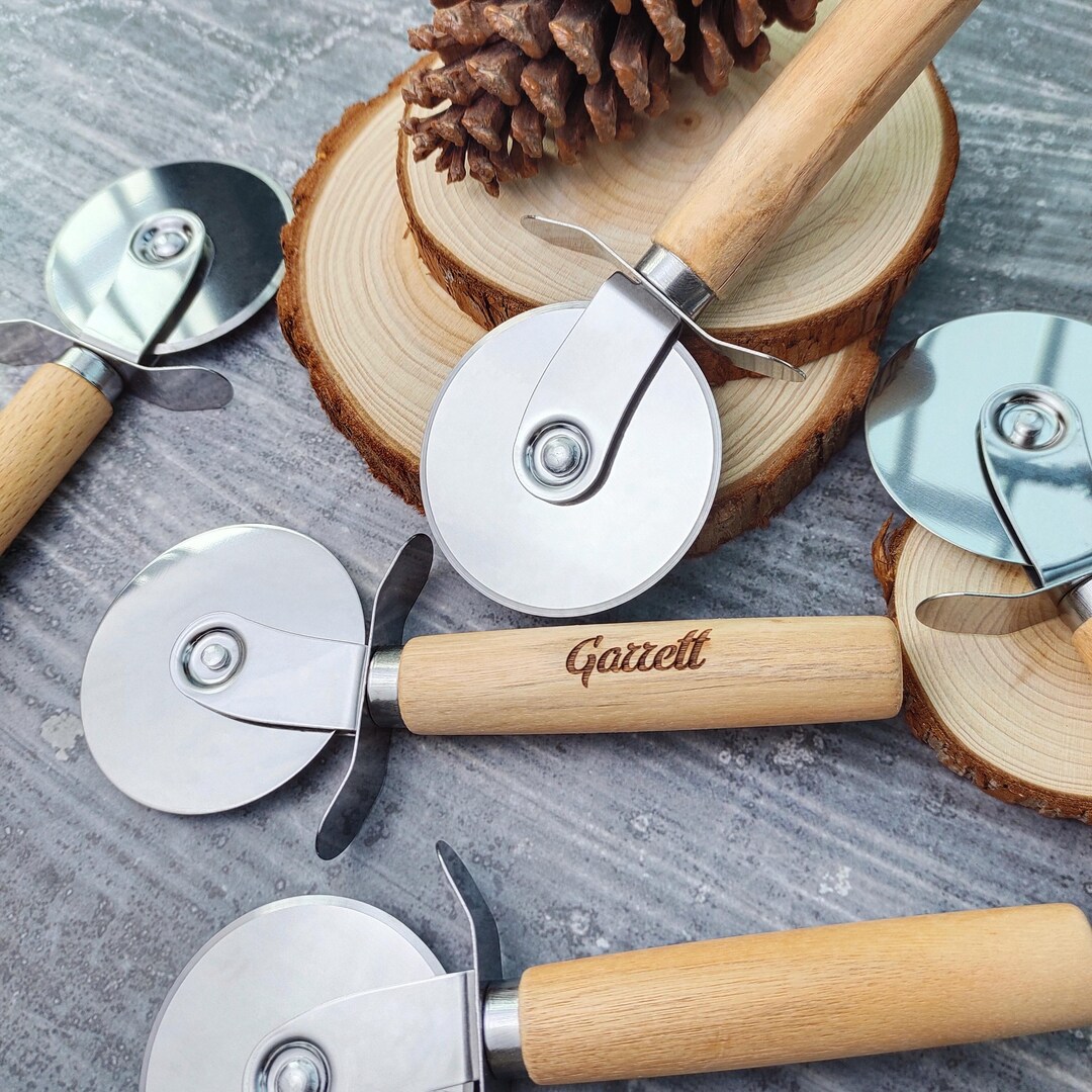 Personalized Pizza Knife Wheel，pizza Lover Gift,kitchen Gift, Wedding ...