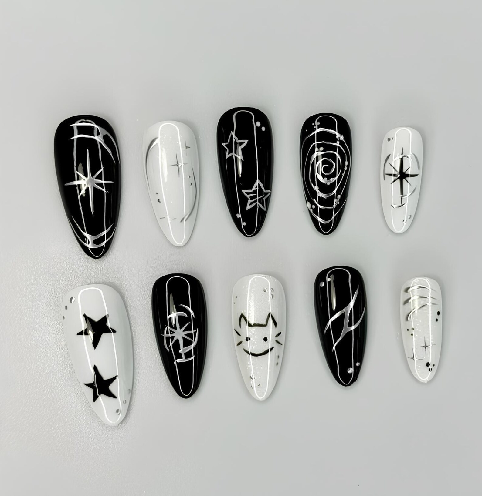 Black & White Gothic Cats Press on Nails L Y2k Cats Fake Nails L Y2k ...