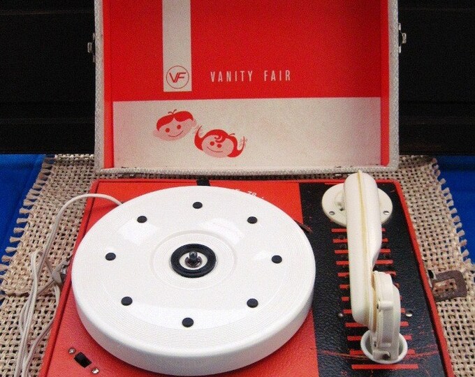 Vintage Child's VANITY FAIR RECORD PLAYER - Etsy