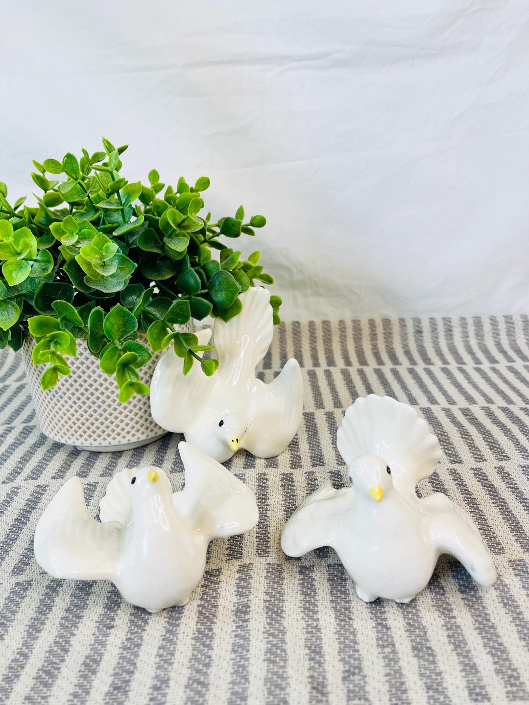 Set of 3 White Ceramic Doves – Shiny Glazed Figurines, Peaceful Home ...