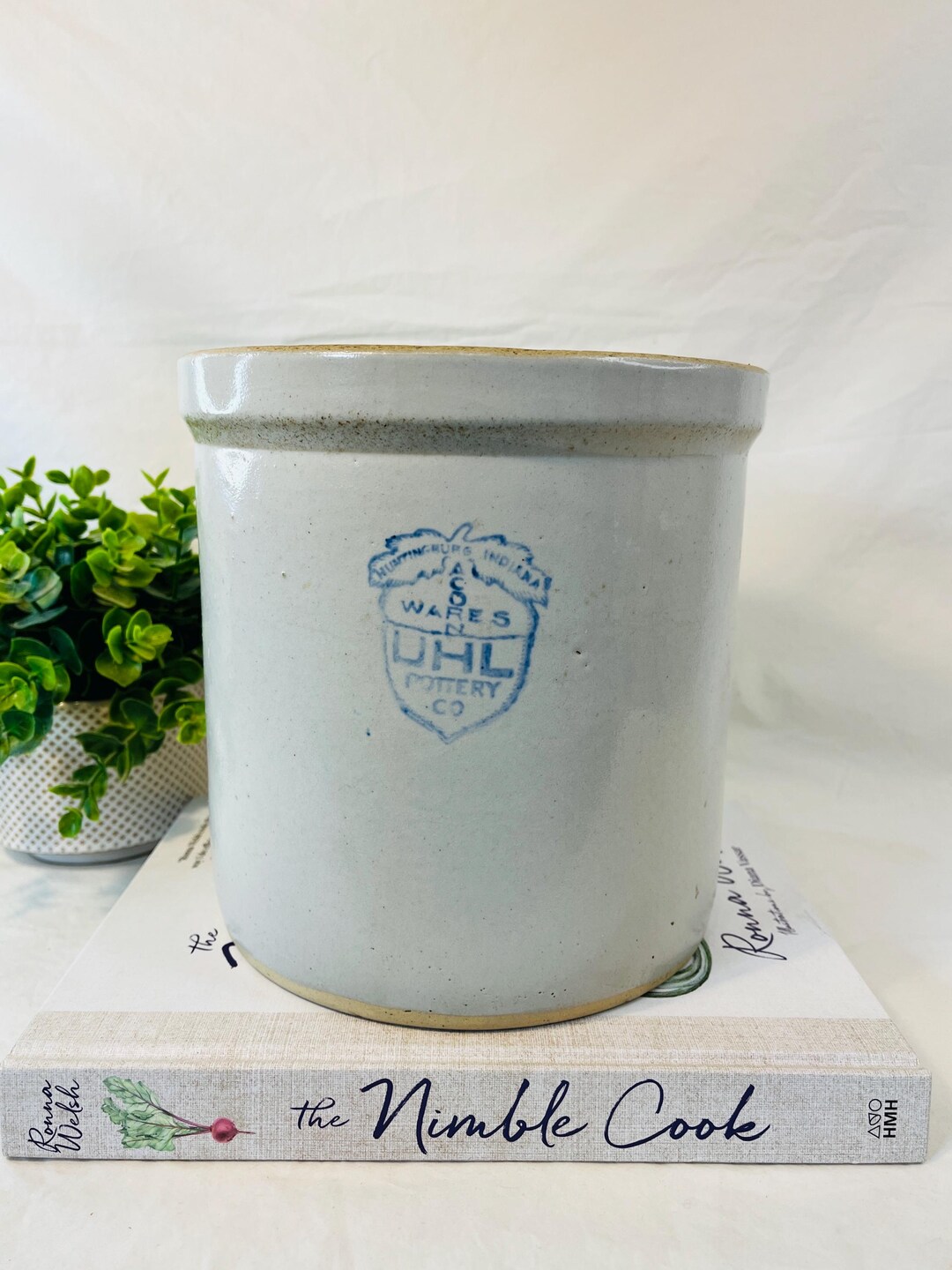 Vintage UHL Acorn Country Crock - Beige With Blue Markings - 7.5" - Etsy