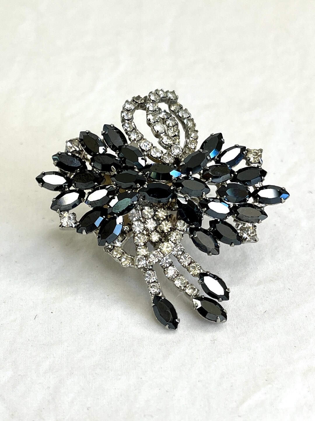 Vintage Black Rhinestone Bow Brooch - Etsy