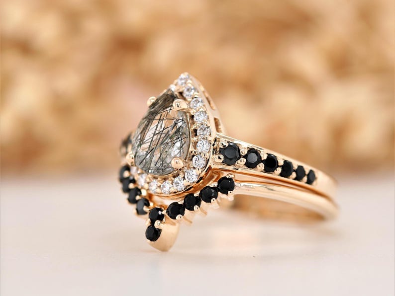 Teardrop Cut Engagement Ring Personalized Gold Bridal Band Unique ...