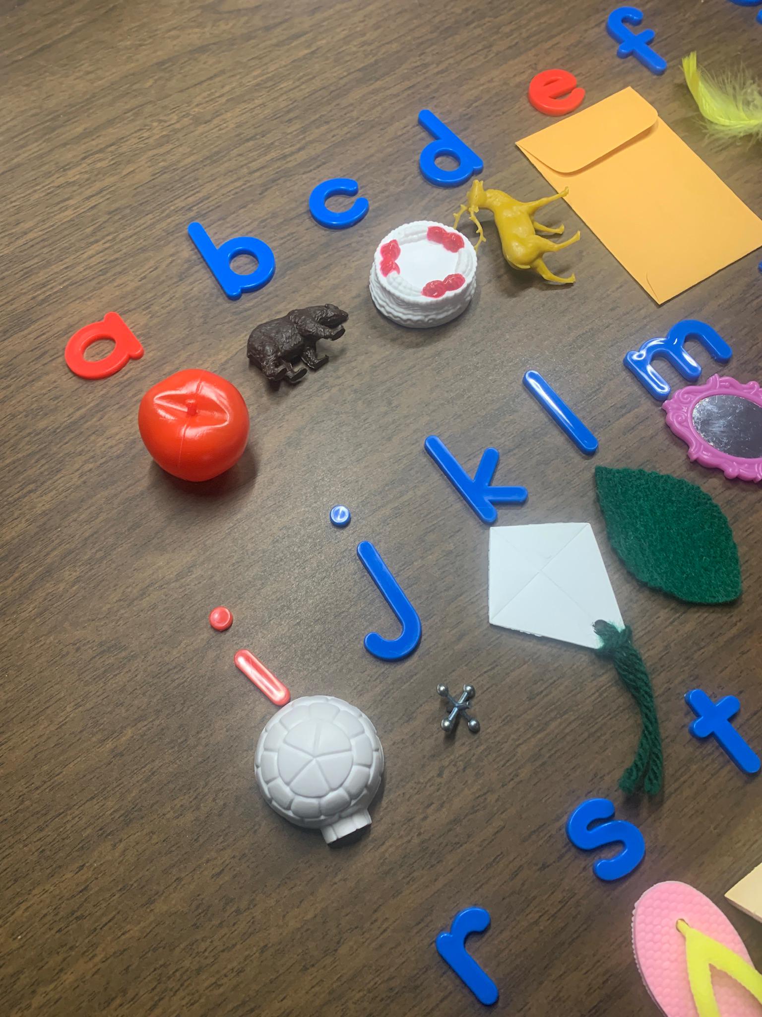 Montessori Objects Beginning Letter Sounds Reading Language Phonics ...