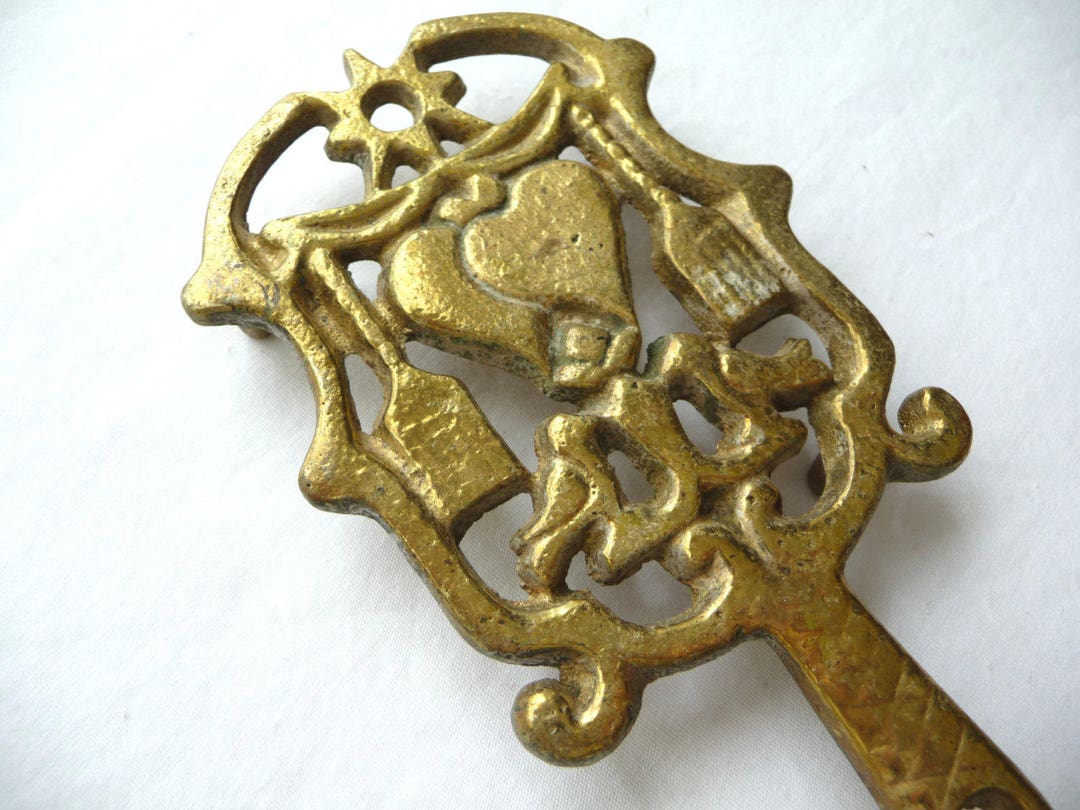 BRASS TRIVET VINTAGE Double Hearts Trivet Small Trivet Vintage ...