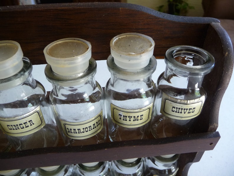 Wooden Spice Rack With 12 Glass Spice Bottles, Vintage Kitchen Decor - Etsy