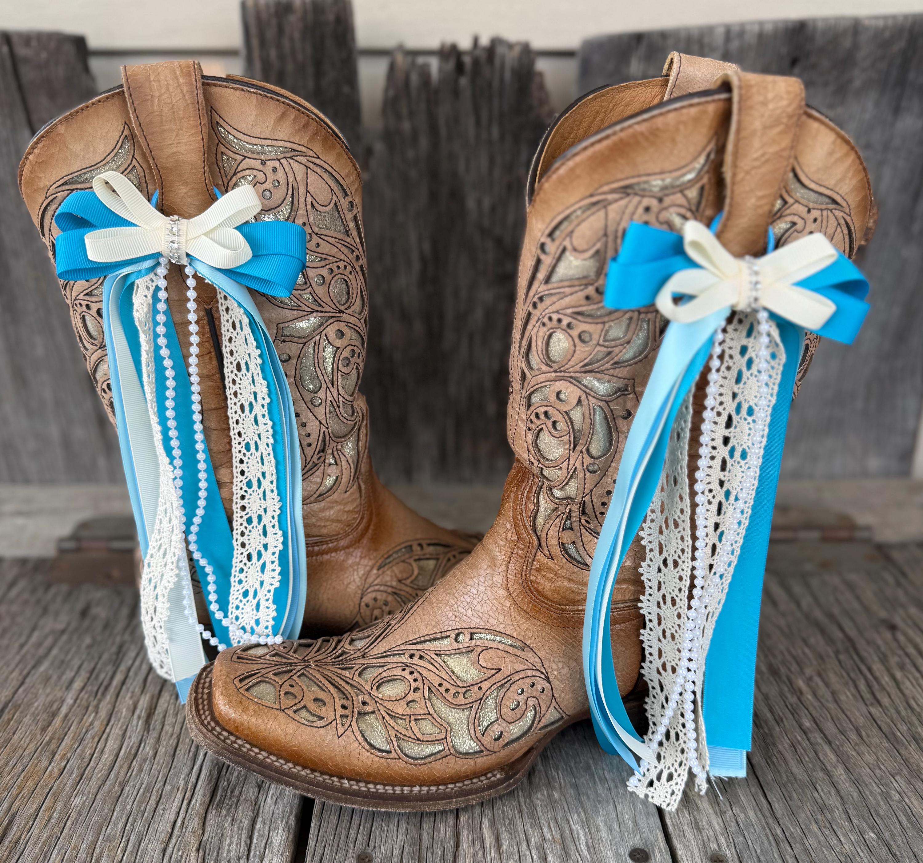 Turquoise & Ivory Lace Wedding Boot Bows: Western Bridal Accessory - Etsy