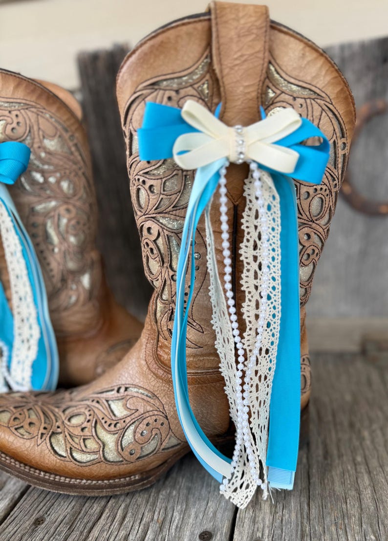 Turquoise & Ivory Lace Wedding Boot Bows: Western Bridal Accessory - Etsy