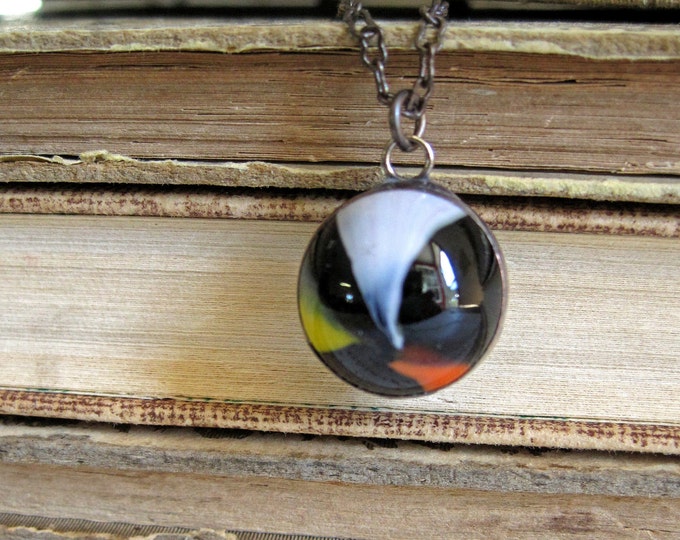 Black Spike Marble Necklace - Etsy